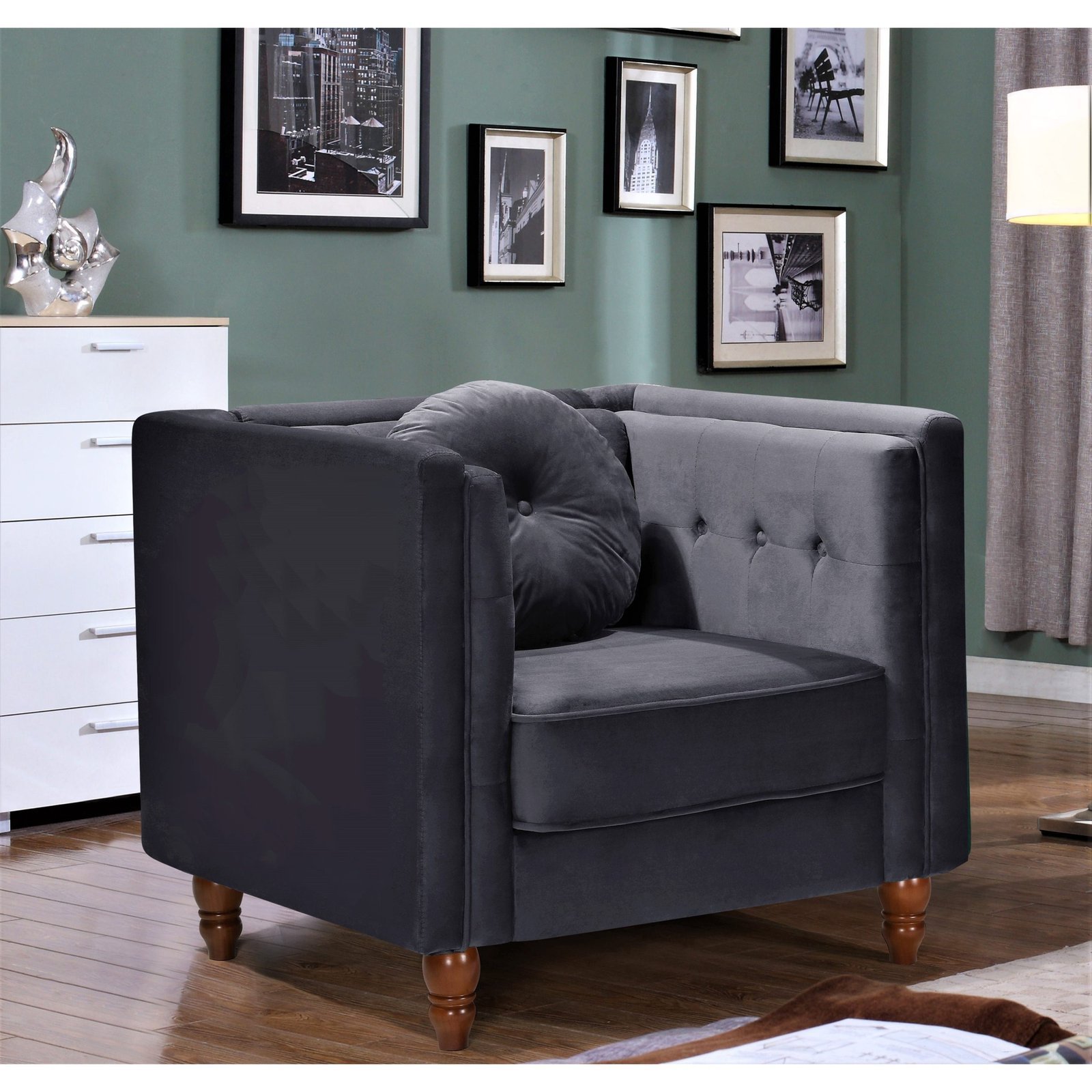 Roberta Velvet Elegant Armchair - Best Online Furniture Store In Dubai